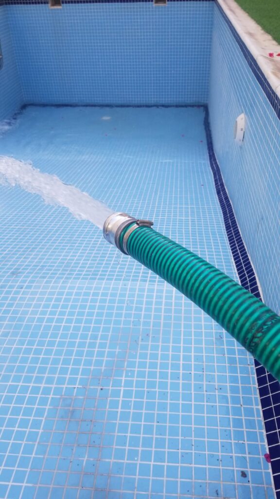 Swimming Pool Water Supply In Dubai - Secure Track Transport